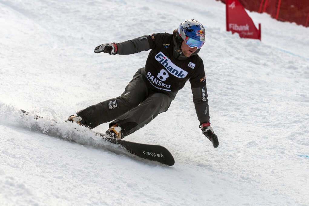 Snowboarder Strips in Sub-Zero Olympic Celebration | Republican Patriot